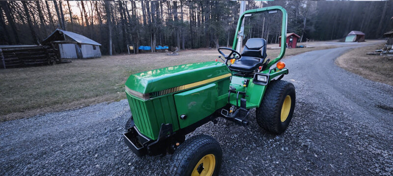 John Deere 855 Specs and Parts Lookup